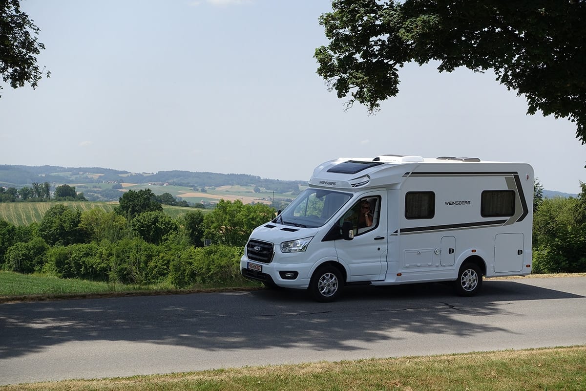 Weinsberg Caraloft Ford 550 MF, 2024 - Allt om husbilen